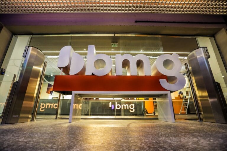Banco Bmg lucra R$ 441 milhões após reestruturação | Brazil Economy